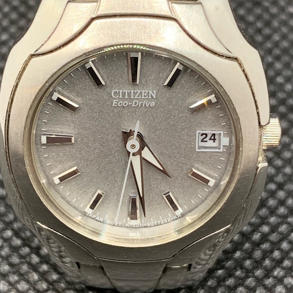 Citizen | Accessories | Citizen Ecodrive Silver Color Dial With Date ...
